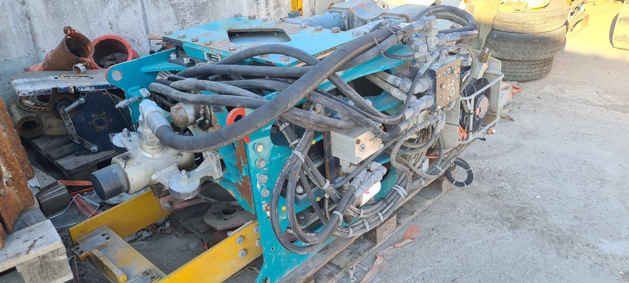 Eurodrill RHV 2400 vibration rotary head for sale, Drilling rig, 65000 EUR - 8020113