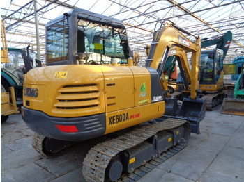 XCMG XE215DA for sale, Crawler excavator - 7085114
