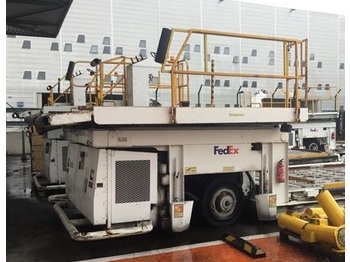 FMC Loader Commander 15 - Standard for sale, Aircraft cargo loader ...