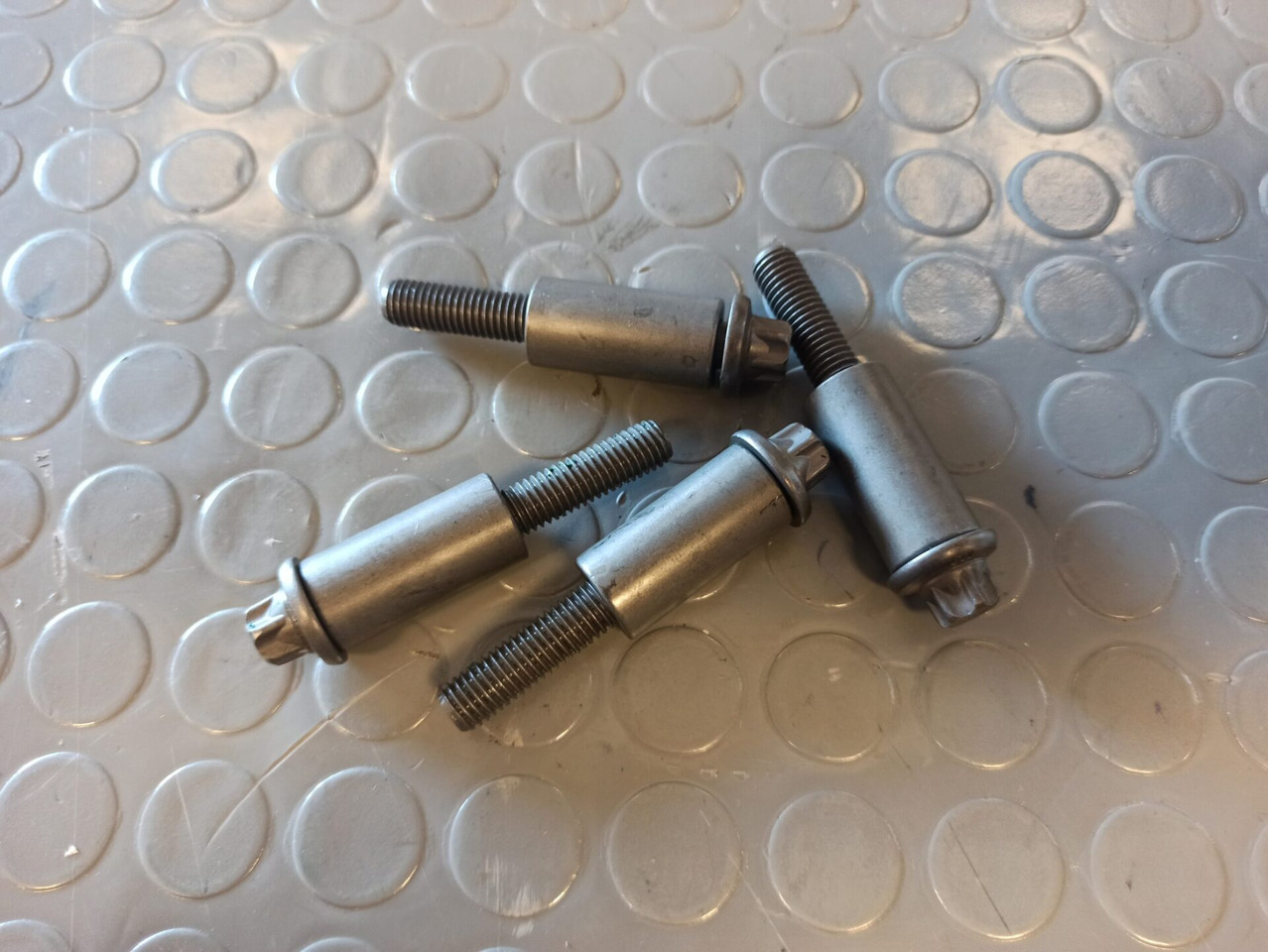 SCANIA FLANGE SCREW 2966989 Engine and parts for sale, 6970494