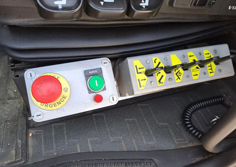 Volvo FH 64 R510 High-Line for sale, Tipper, 97863 EUR - 10727189