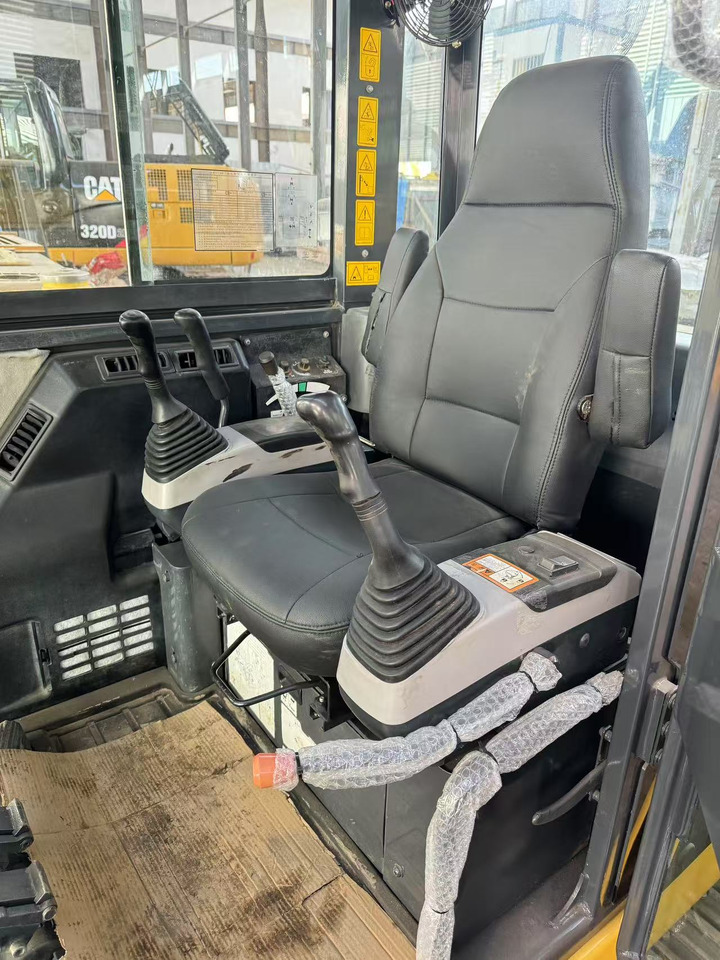 KOMATSU PC58 PC35 PC45 PC55 PC56 PC60 for sale, Mini excavator, 6895 EUR - 10721301