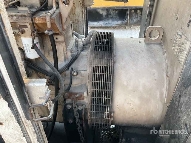 2006 Sakr SPS0200CUMP3AN1 200 kVA Skid-Mounted Generator Set for sale ...