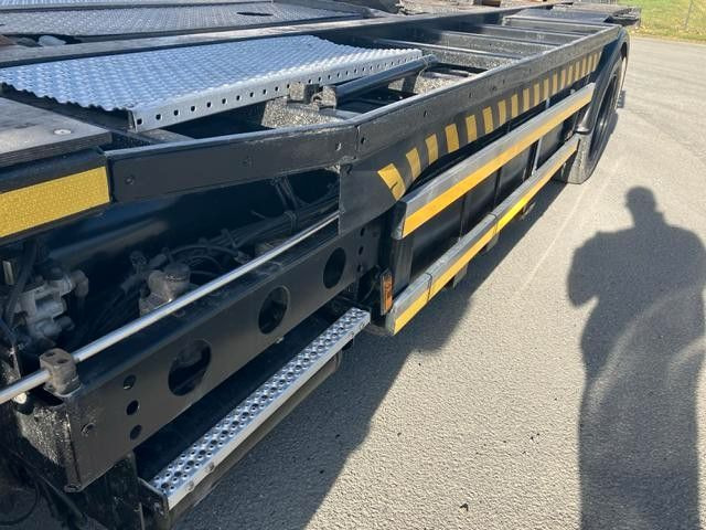 WBH 25 for sale, Container transporter/ Swap body truck, 18570 EUR ...