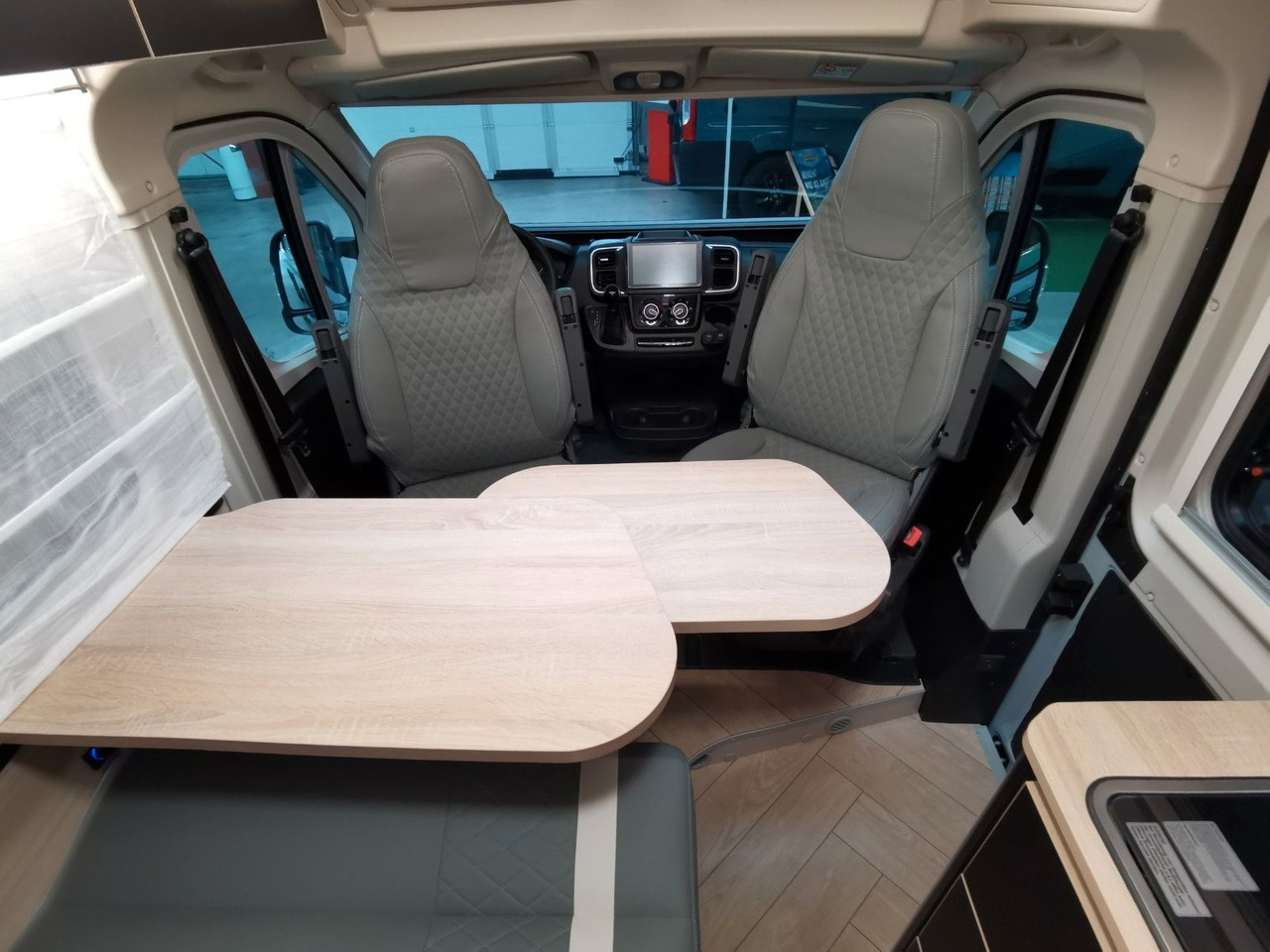 Chausson V690 SPORT LINE / -2026- / XXL-HUBBETT E-BIKE GA for sale, Camper van, 69890 EUR - 10733927